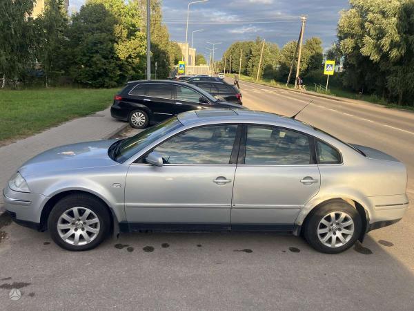 Pelēks Volkswagen Passat 2003 Kauņa, ar dzinēja tilpumu 1.90 L un nobraukumu 470 tūkst. km par 1600 €, foto 6 vietnē AUTOMOTO.COM.LV