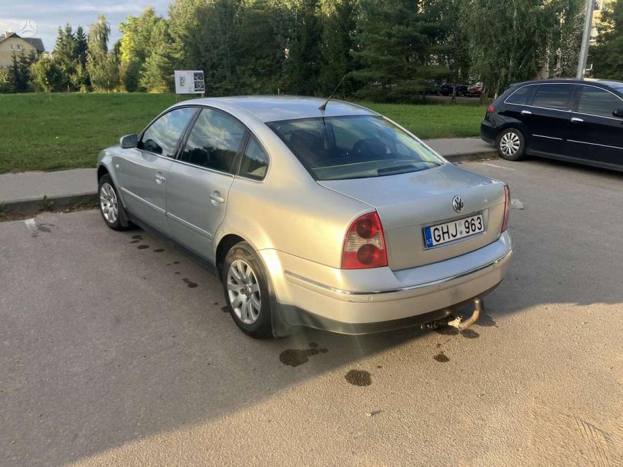 Pelēks Volkswagen Passat 2003 Kauņa, ar dzinēja tilpumu 1.90 L un nobraukumu 470 tūkst. km par 1600 €, foto 8 vietnē AUTOMOTO.COM.LV