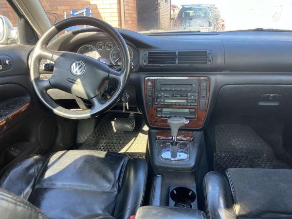 Pelēks Volkswagen Passat 2003 Kauņa, ar dzinēja tilpumu 1.90 L un nobraukumu 470 tūkst. km par 1600 €, foto 10 vietnē AUTOMOTO.COM.LV