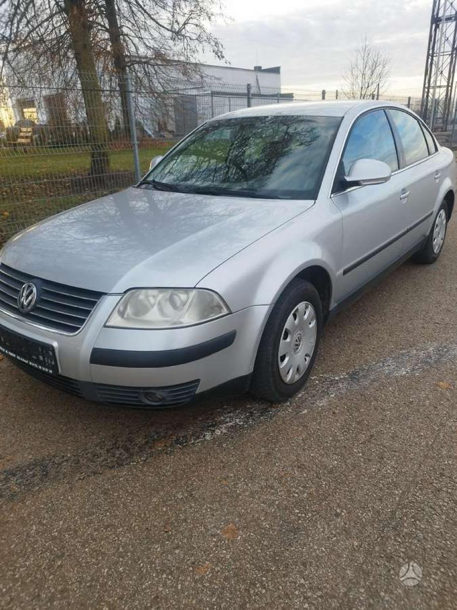 Grey Volkswagen Passat 2004 in Marijampole, with an engine capacity of 1.60 L and mileage of 178 thousand km for 1550 €, photo 1 on AUTOMOTO.COM.LV