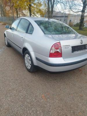 Grey Volkswagen Passat 2004 in Marijampole, with an engine capacity of 1.60 L and mileage of 178 thousand km for 1550 €, photo 15 on AUTOMOTO.COM.LV