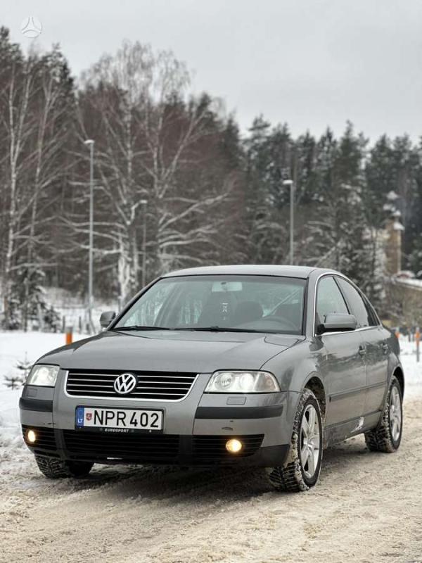 Pelēks Volkswagen Passat 2004 Viļņa, ar dzinēja tilpumu 1.90 L un nobraukumu 378 tūkst. km par 1199 €, foto 4 vietnē AUTOMOTO.COM.LV