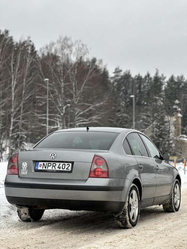 Pelēks Volkswagen Passat 2004 Viļņa, ar dzinēja tilpumu 1.90 L un nobraukumu 378 tūkst. km par 1199 €, foto 8 vietnē AUTOMOTO.COM.LV