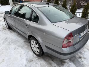 Pelēks Volkswagen Passat 2004 Kauņa, ar dzinēja tilpumu 1.90 L un nobraukumu 219 tūkst. km par 1450 €, foto 4 vietnē AUTOMOTO.COM.LV
