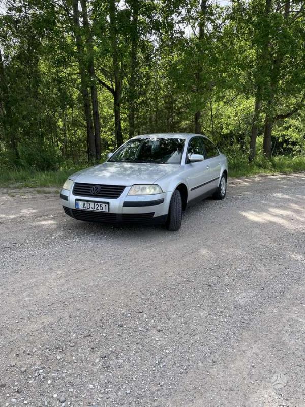 Pelēks Volkswagen Passat 2004 Tauragė, ar dzinēja tilpumu 1.90 L un nobraukumu 290 tūkst. km par 900 €, foto 2 vietnē AUTOMOTO.COM.LV
