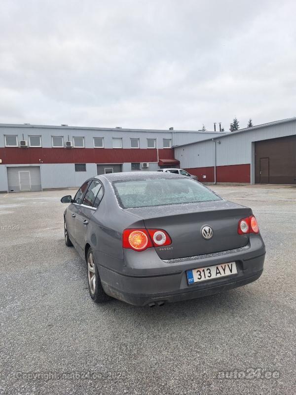 Grey Volkswagen Passat 2005 in Tallinn, with an engine capacity of 1.90 L and mileage of 410 thousand km for 1499 €, photo 3 on AUTOMOTO.COM.LV