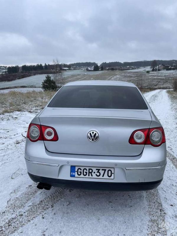 Grey Volkswagen Passat 2005 in Alytus, with an engine capacity of 2.00 L and mileage of 190 thousand km for 2200 €, photo 6 on AUTOMOTO.COM.LV