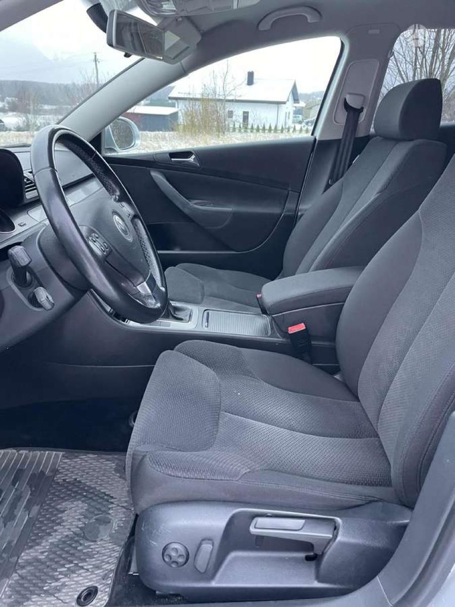 Pelēks Volkswagen Passat 2005 Alīta, ar dzinēja tilpumu 2.00 L un nobraukumu 190 tūkst. km par 2200 €, foto 9 vietnē AUTOMOTO.COM.LV