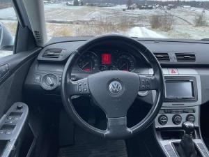 Pelēks Volkswagen Passat 2005 Alīta, ar dzinēja tilpumu 2.00 L un nobraukumu 190 tūkst. km par 2200 €, foto 12 vietnē AUTOMOTO.COM.LV