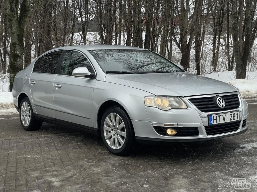 Pelēks Volkswagen Passat 2005 Šilutė, ar dzinēja tilpumu 2.00 L un nobraukumu 383 tūkst. km par 1850 €, foto 1 vietnē AUTOMOTO.COM.LV