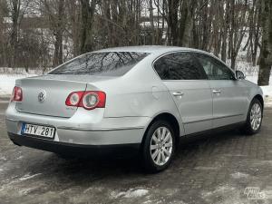 Pelēks Volkswagen Passat 2005 Šilutė, ar dzinēja tilpumu 2.00 L un nobraukumu 383 tūkst. km par 1850 €, foto 4 vietnē AUTOMOTO.COM.LV