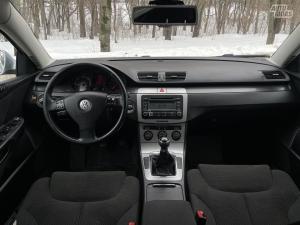 Pelēks Volkswagen Passat 2005 Šilutė, ar dzinēja tilpumu 2.00 L un nobraukumu 383 tūkst. km par 1850 €, foto 10 vietnē AUTOMOTO.COM.LV