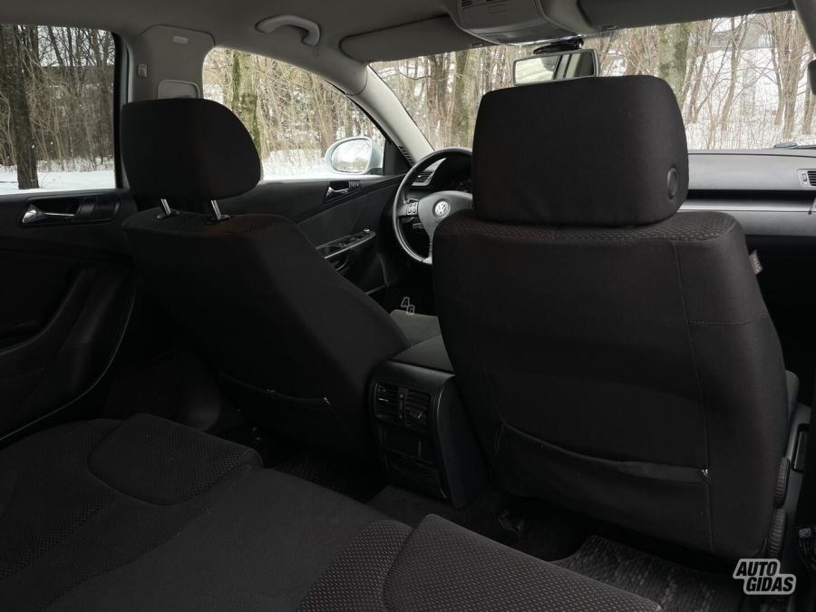 Pelēks Volkswagen Passat 2005 Šilutė, ar dzinēja tilpumu 2.00 L un nobraukumu 383 tūkst. km par 1850 €, foto 15 vietnē AUTOMOTO.COM.LV