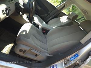Grey Volkswagen Passat 2005 in Parnu, with an engine capacity of 2.00 L and mileage of 223 thousand km for 750 €, photo 4 on AUTOMOTO.COM.LV