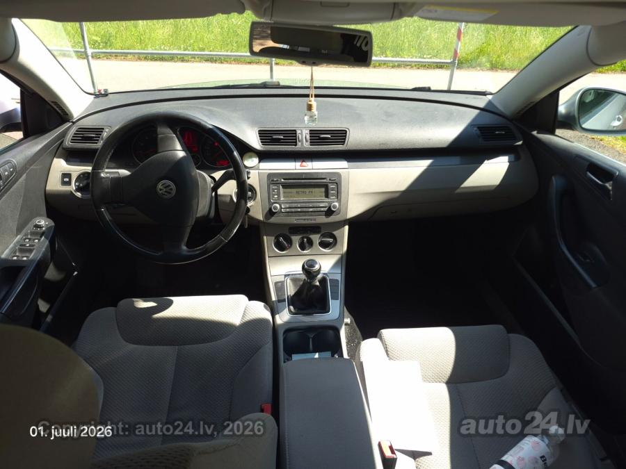 Grey Volkswagen Passat 2005 in Parnu, with an engine capacity of 2.00 L and mileage of 223 thousand km for 750 €, photo 6 on AUTOMOTO.COM.LV