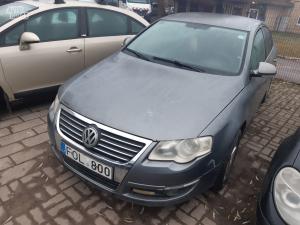 Grey Volkswagen Passat 2006 in Kaunas, with an engine capacity of 1.90 L and mileage of 280 thousand km for 430 €, photo  on AUTOMOTO.COM.LV