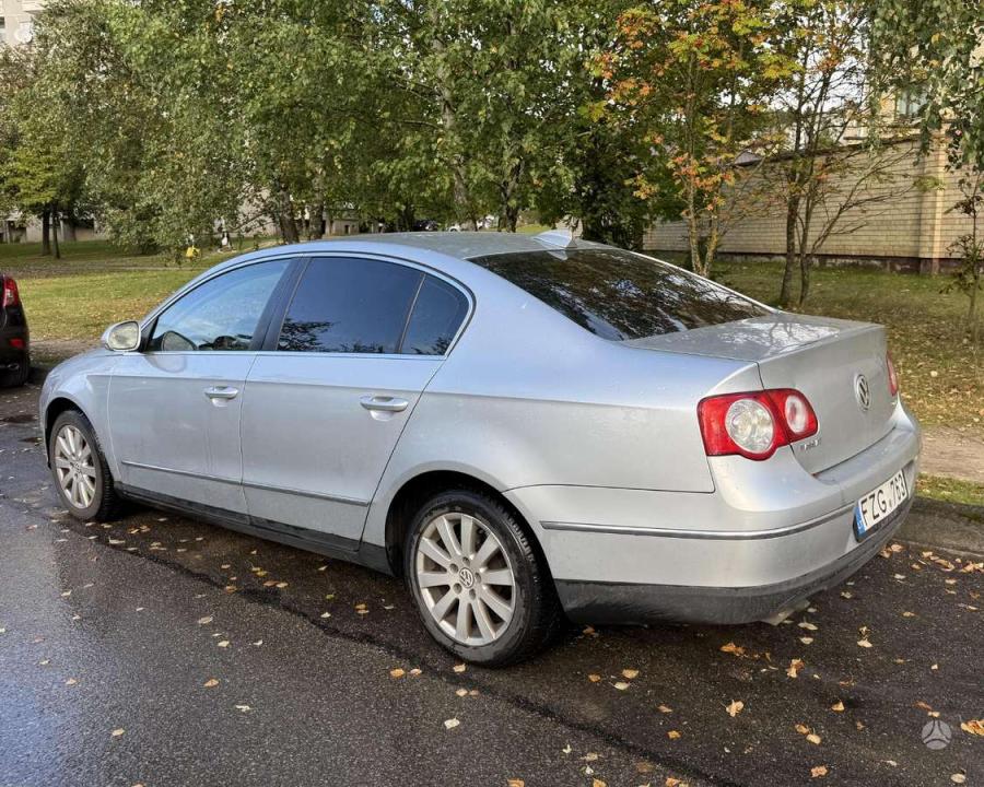 Pelēks Volkswagen Passat 2006 Viļņa, ar dzinēja tilpumu 1.97 L un nobraukumu 439 tūkst. km par 1400 €, foto 5 vietnē AUTOMOTO.COM.LV