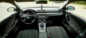 Pelēks Volkswagen Passat 2006 Panevēža, ar dzinēja tilpumu 1.90 L un nobraukumu 420 tūkst. km par 1650 €, foto 12 vietnē AUTOMOTO.COM.LV