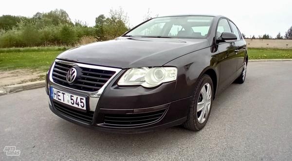 Pelēks Volkswagen Passat 2006 Panevēža, ar dzinēja tilpumu 1.90 L un nobraukumu 420 tūkst. km par 1650 €, foto 1 vietnē AUTOMOTO.COM.LV