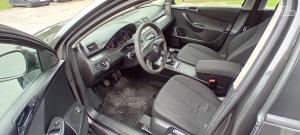 Grey Volkswagen Passat 2006 in Panevezys, with an engine capacity of 1.90 L and mileage of 420 thousand km for 1650 €, photo 9 on AUTOMOTO.COM.LV