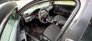 Pelēks Volkswagen Passat 2006 Panevēža, ar dzinēja tilpumu 1.90 L un nobraukumu 420 tūkst. km par 1200 €, foto 12 vietnē AUTOMOTO.COM.LV