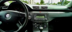 Pelēks Volkswagen Passat 2006 Panevēža, ar dzinēja tilpumu 1.90 L un nobraukumu 420 tūkst. km par 1200 €, foto 16 vietnē AUTOMOTO.COM.LV
