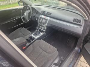 Pelēks Volkswagen Passat 2006 Panevēža, ar dzinēja tilpumu 1.90 L un nobraukumu 300 tūkst. km par 2000 €, foto 6 vietnē AUTOMOTO.COM.LV