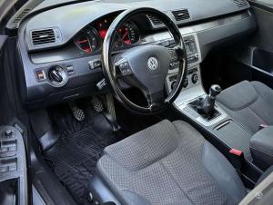 Pelēks Volkswagen Passat 2006 Viļņa, ar dzinēja tilpumu 2.00 L un nobraukumu 275 tūkst. km par 2199 €, foto 11 vietnē AUTOMOTO.COM.LV