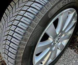 Pelēks Volkswagen Passat 2006 Viļņa, ar dzinēja tilpumu 2.00 L un nobraukumu 275 tūkst. km par 2199 €, foto 17 vietnē AUTOMOTO.COM.LV
