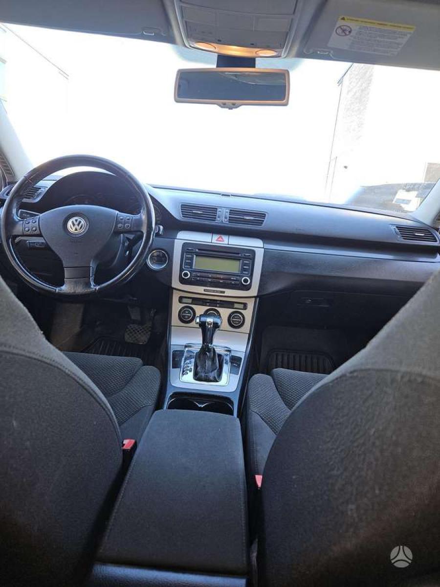 Pelēks Volkswagen Passat 2006 Kauņa, ar dzinēja tilpumu 1.97 L un nobraukumu 249 tūkst. km par 2250 €, foto 3 vietnē AUTOMOTO.COM.LV