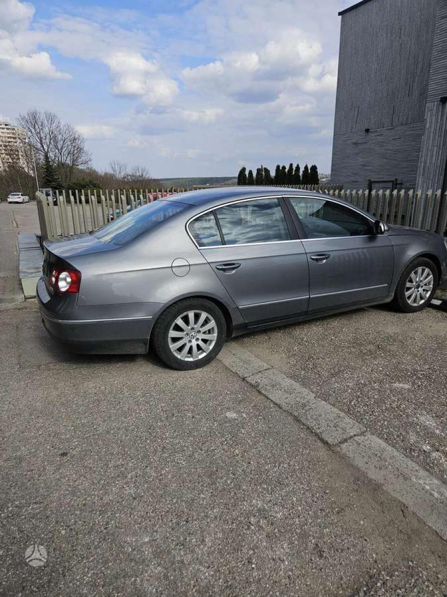 Pelēks Volkswagen Passat 2006 Kauņa, ar dzinēja tilpumu 1.97 L un nobraukumu 249 tūkst. km par 2250 €, foto 7 vietnē AUTOMOTO.COM.LV