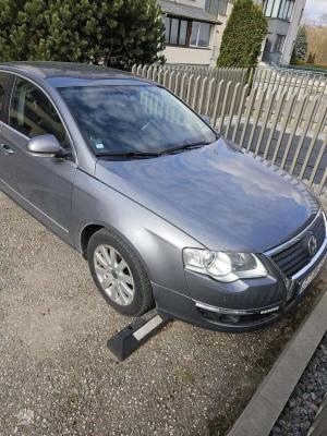 Pelēks Volkswagen Passat 2006 Kauņa, ar dzinēja tilpumu 1.97 L un nobraukumu 249 tūkst. km par 2250 €, foto 9 vietnē AUTOMOTO.COM.LV