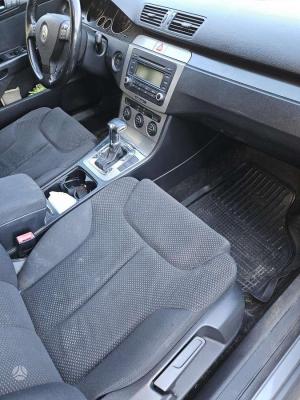 Pelēks Volkswagen Passat 2006 Kauņa, ar dzinēja tilpumu 1.97 L un nobraukumu 249 tūkst. km par 2250 €, foto 11 vietnē AUTOMOTO.COM.LV