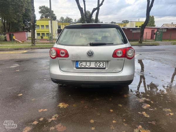 Volkswagen Passat 2006 Alīta vietnē Pelēks Volkswagen Passat 2006 Alīta, ar dzinēja tilpumu 2.00 L un nobraukumu 444 tūkst. km par 950 €, foto 9 vietnē AUTOMOTO.COM.LV