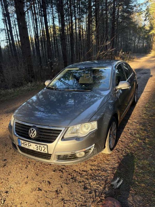 Pelēks Volkswagen Passat 2007 Viļņa, ar dzinēja tilpumu 1.90 L un nobraukumu 339 tūkst. km par 1400 €, foto 2 vietnē AUTOMOTO.COM.LV