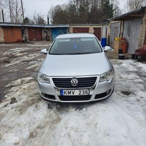 Pelēks Volkswagen Passat 2007 Alīta, ar dzinēja tilpumu 1.90 L un nobraukumu 333 tūkst. km par 1199 €, foto 2 vietnē AUTOMOTO.COM.LV