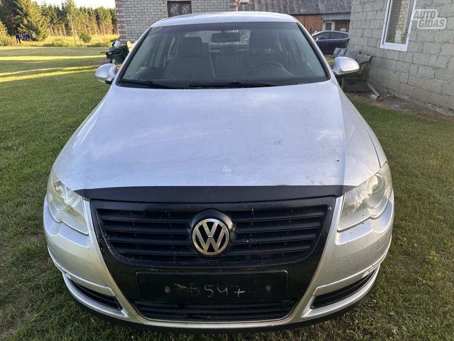 Pelēks Volkswagen Passat 2007 Raseiniai, ar dzinēja tilpumu 1.90 L un nobraukumu 202 tūkst. km par 1600 €, foto 3 vietnē AUTOMOTO.COM.LV