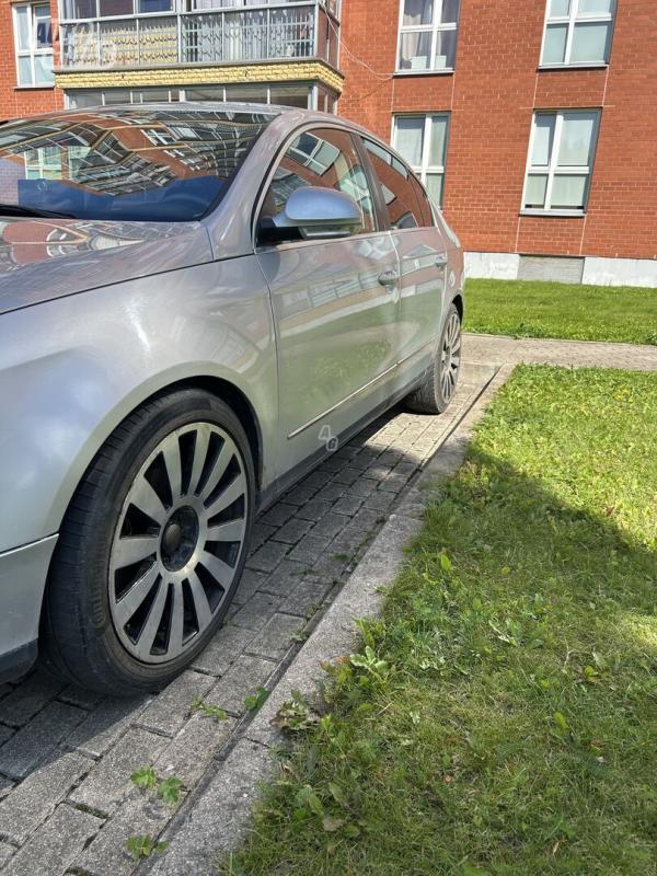 Pelēks Volkswagen Passat 2007 Klaipėda, ar dzinēja tilpumu 2.00 L un nobraukumu 387 tūkst. km par 1800 €, foto 3 vietnē AUTOMOTO.COM.LV