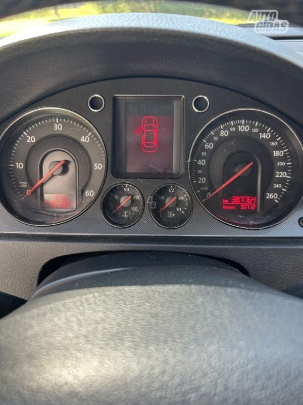 Pelēks Volkswagen Passat 2007 Klaipėda, ar dzinēja tilpumu 2.00 L un nobraukumu 387 tūkst. km par 1800 €, foto 6 vietnē AUTOMOTO.COM.LV