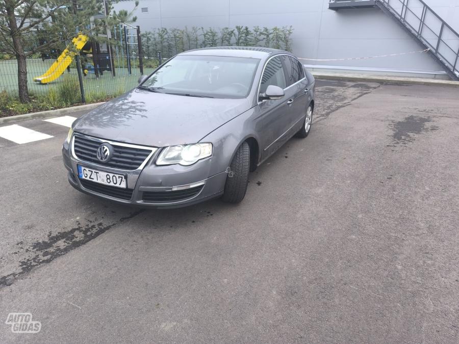 Grey Volkswagen Passat 2007 in Kaunas, with an engine capacity of 2.00 L and mileage of 398 thousand km for 950 €, photo 1 on AUTOMOTO.COM.LV