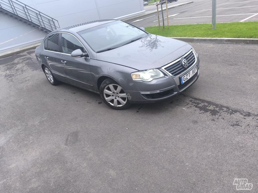 Grey Volkswagen Passat 2007 in Kaunas, with an engine capacity of 2.00 L and mileage of 398 thousand km for 950 €, photo 8 on AUTOMOTO.COM.LV