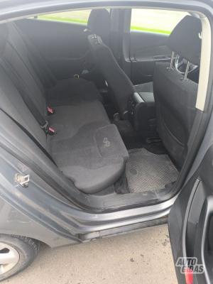 Grey Volkswagen Passat 2007 in Kaunas, with an engine capacity of 2.00 L and mileage of 398 thousand km for 950 €, photo 9 on AUTOMOTO.COM.LV
