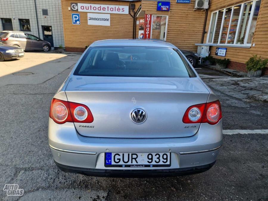 Grey Volkswagen Passat 2008 in Klaipeda, with an engine capacity of 2.00 L and mileage of 310 thousand km for 1150 €, photo 6 on AUTOMOTO.COM.LV