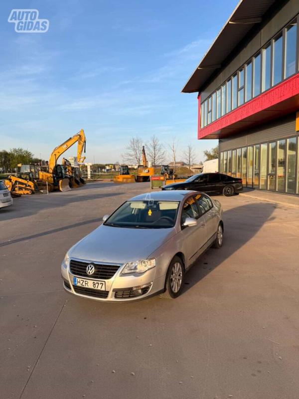 Pelēks Volkswagen Passat 2008 Kauņa, ar dzinēja tilpumu 1.90 L un nobraukumu 420 tūkst. km par 999 €, foto 1 vietnē AUTOMOTO.COM.LV