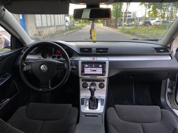 Grey Volkswagen Passat 2008 in Kaunas, with an engine capacity of 2.00 L and mileage of 464 thousand km for 1450 €, photo 9 on AUTOMOTO.COM.LV