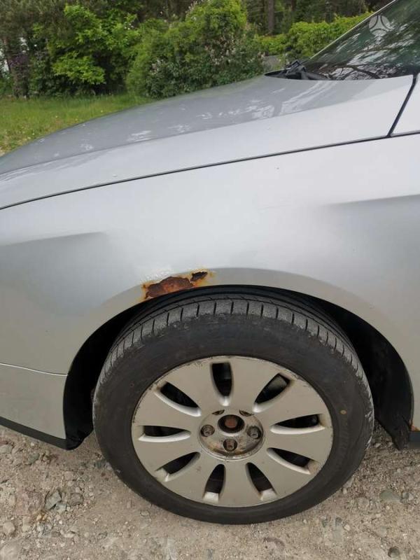 Grey Volkswagen Passat 2008 in Kaunas, with an engine capacity of 1.97 L and mileage of 333 thousand km for 1450 €, photo 6 on AUTOMOTO.COM.LV
