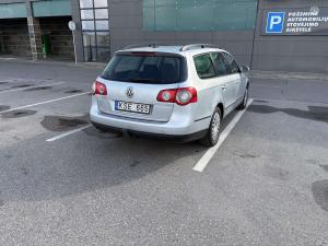 Pelēks Volkswagen Passat 2008 Viļņa, ar dzinēja tilpumu 1.90 L un nobraukumu 327 tūkst. km par 1000 €, foto 4 vietnē AUTOMOTO.COM.LV