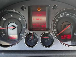 Pelēks Volkswagen Passat 2008 Viļņa, ar dzinēja tilpumu 1.90 L un nobraukumu 327 tūkst. km par 1000 €, foto 9 vietnē AUTOMOTO.COM.LV