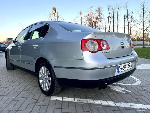 Pelēks Volkswagen Passat 2009 Kauņa, ar dzinēja tilpumu 2.00 L un nobraukumu 320 tūkst. km par 2800 €, foto 3 vietnē AUTOMOTO.COM.LV