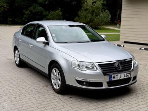 Pelēks Volkswagen Passat 2009 Viļņa, ar dzinēja tilpumu 1.90 L un nobraukumu 260 tūkst. km par 2800 €, foto  vietnē AUTOMOTO.COM.LV